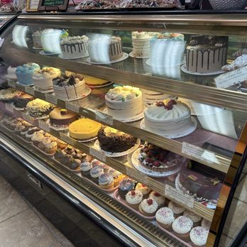 MANHATTAN SWEETS BOUTIQUE BAKERY - Updated October 2025 - 168 Photos ...