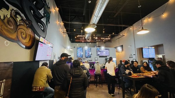 PRIME TAP HOUSE - TANASBOURNE - 229 Photos & 130 Reviews - 1896 NE ...