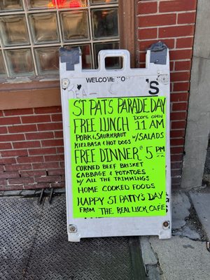 REAL LUCK CAFE - Updated December 2025 - 29 Photos & 47 Reviews - 1519 ...