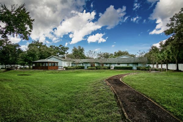 CLEAN RECOVERY CENTERS - Updated September 2025 - 30 Photos - 9270 ...