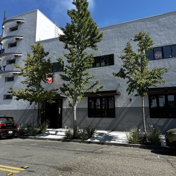 TRUMER BREWERY - Updated June 2025 - 180 Photos & 81 Reviews - 1404 4th ...