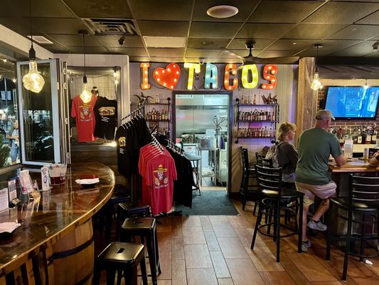 TIKI JAC’S STREET EATS & BREWS - Updated October 2025 - 166 Photos & 99 ...