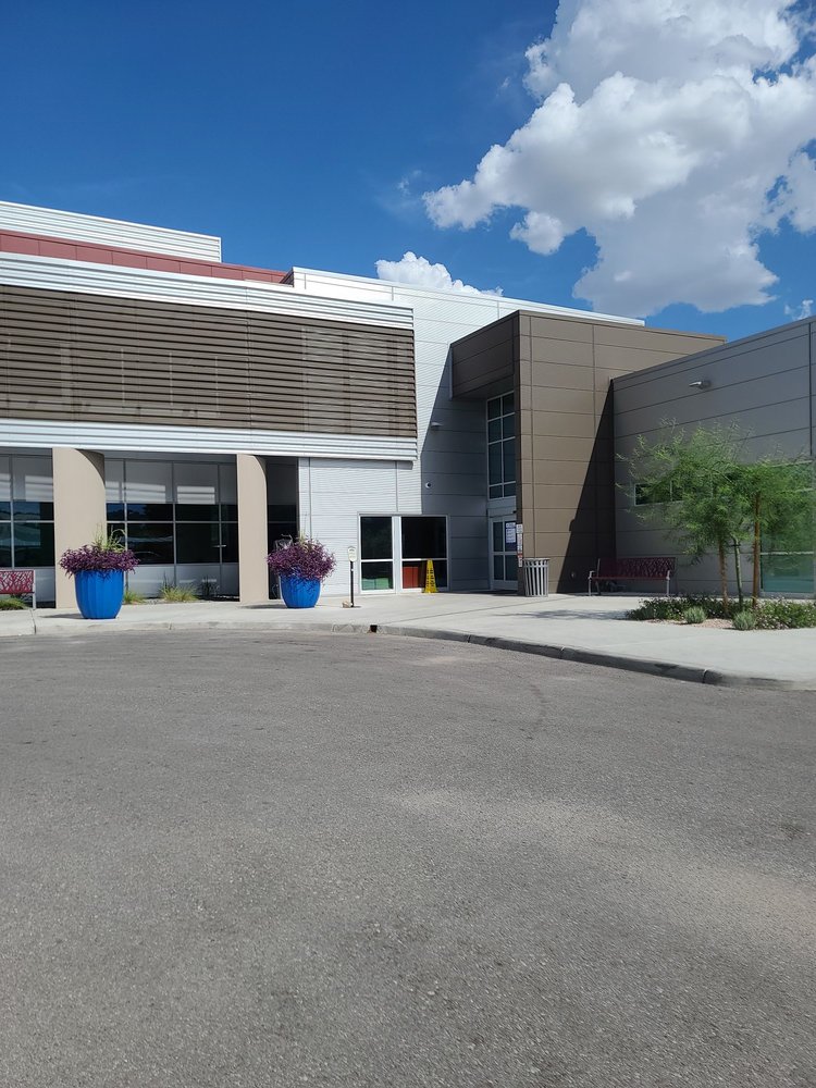 EL RIO HEALTH SOUTHEAST - Updated August 2025 - 11 Reviews - 6950 E ...