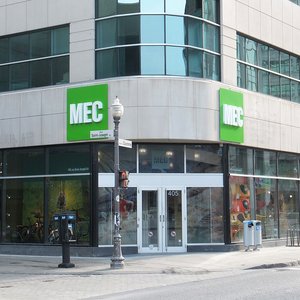 SPORTS-INTER PLUS - Updated April 2026 - 420 Rue Faraday, Québec ...