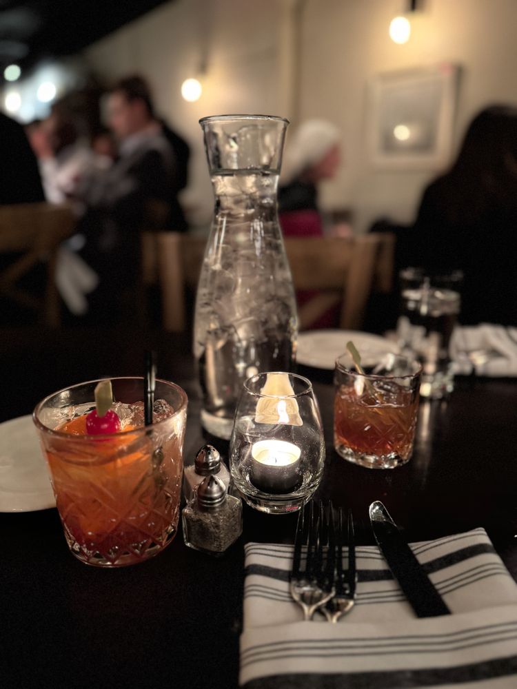 RYE - Updated September 2025 - 286 Photos & 189 Reviews - 308 W College ...