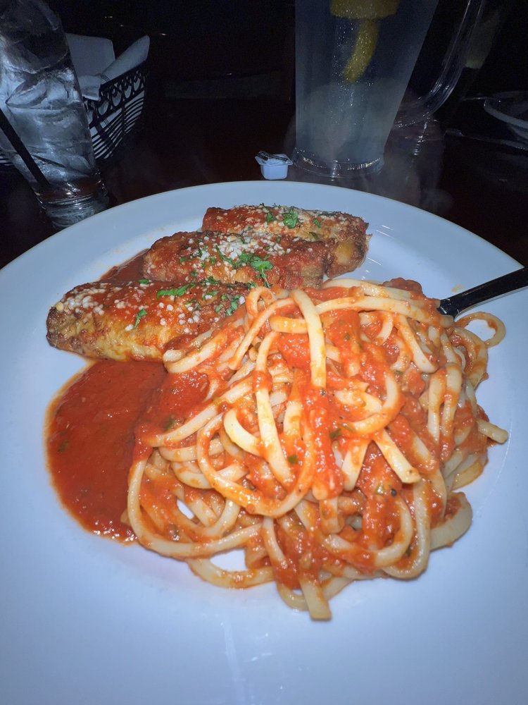 THE ROADHOUSE - Updated July 2024 - 71 Photos & 120 Reviews - 1400 ...