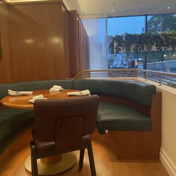 COMMODORE RESTAURANT & CAFÉ - Updated December 2025 - 34 Photos & 12 ...