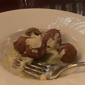 ROCKFISH - 70 Photos & 104 Reviews - 11 N Water St, Edgartown ...