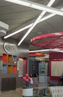 PACIFIC EYE - Updated August 2025 - 26 Photos & 75 Reviews - 3855 Broad ...