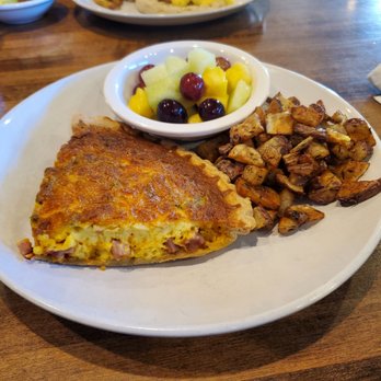 BRONTE BISTRO - Updated January 2026 - 72 Photos & 88 Reviews - 161 ...