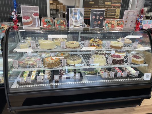 SERVATII - Updated October 2025 - 15 Photos - 7231 Wooster Pike ...