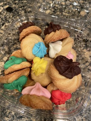 SERVATII PASTRY SHOP & DELI - 17 Photos & 38 Reviews - 3824 Paxton Ave ...