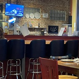 Wild Garlic Pizza & Pub - Cheap - Pubs - Updated June 2025 - 300 Photos ...