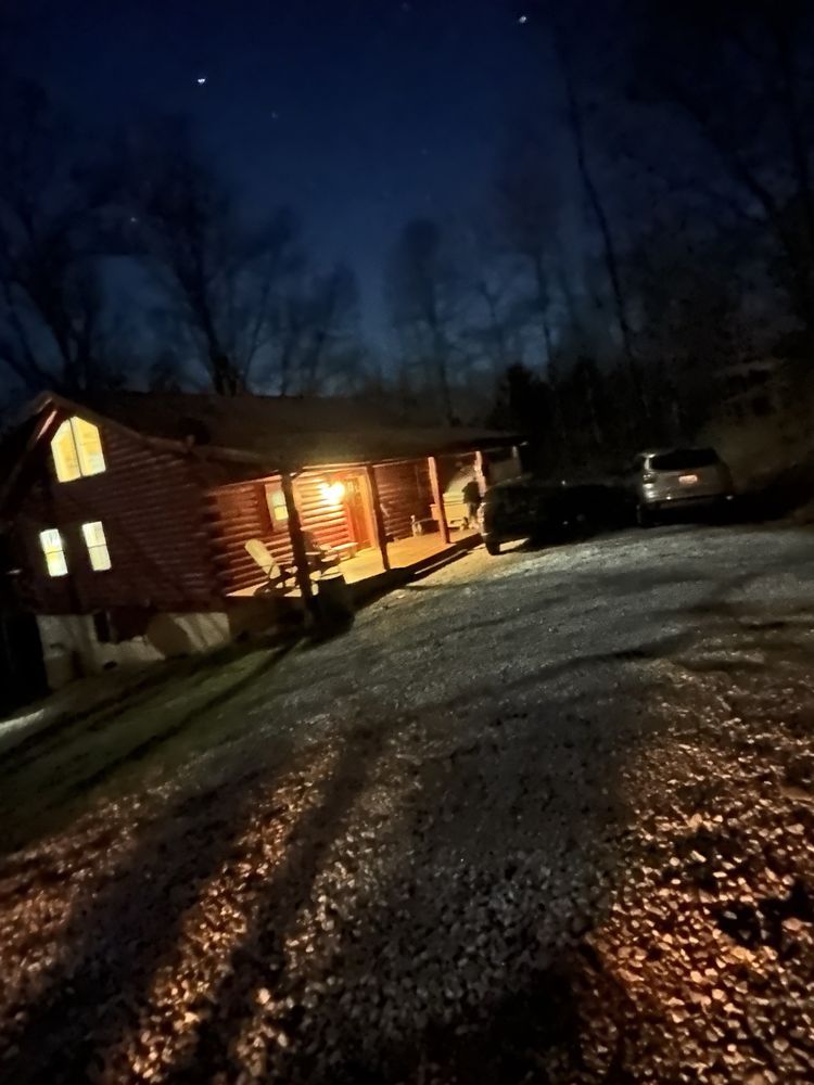 CABINS BY THE CAVES - Updated November 2025 - 57 Photos & 20 Reviews ...