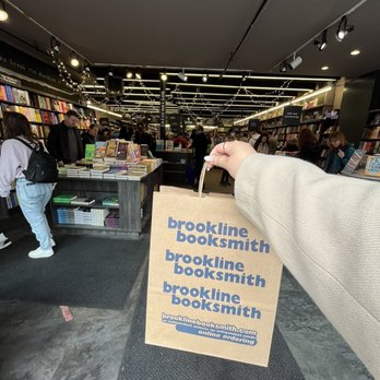 BROOKLINE BOOKSMITH - Updated December 2025 - 156 Photos & 510 Reviews ...