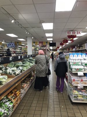 C-MART SUPERMARKET - 31 Photos & 47 Reviews - 50 Herald St, Boston ...