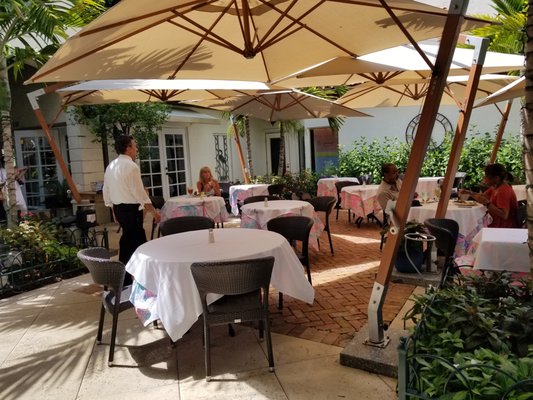 CAFE VIA FLORA - 65 Photos & 69 Reviews - 240 Worth Ave, Palm Beach, FL ...