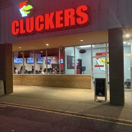 CLUCKERS - Updated August 2025 - 19 Photos - 10966 Dixie Hwy ...
