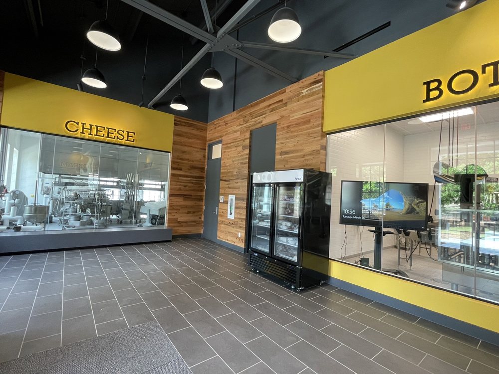 LSU AGCENTER DAIRY STORE - Updated December 2025 - 18 Photos & 18 ...