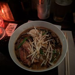 HIGH FIVE RAMEN - 735 Photos & 952 Reviews - 112 N Green St, Chicago ...
