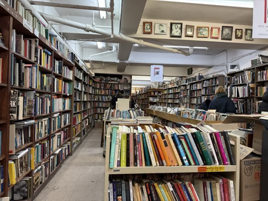 MERCER STREET BOOKS & RECORDS - Updated October 2025 - 30 Photos & 53 ...