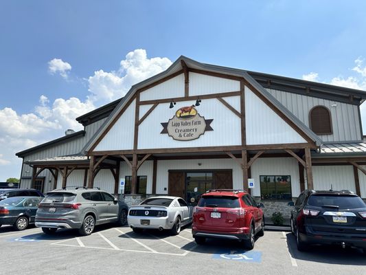 LAPP VALLEY FARM CREAMERY AND CAFE - Updated December 2025 - 33 Photos ...