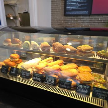 TRADESMAN BRIGHTON - Updated January 2026 - 55 Photos - 60 Guest St ...