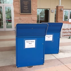 MARTHA RILEY COMMUNITY LIBRARY - 31 Photos & 43 Reviews - 1501 Pleasant ...