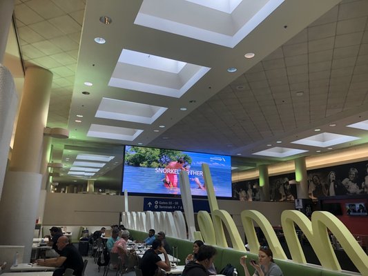 LAX INTERNATIONAL TERMINAL BAGGAGE CLAIM - Updated February 2025 - 35 ...