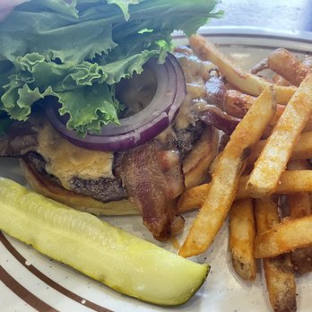 EARLY RISER DINER - Updated September 2025 - 86 Photos & 101 Reviews ...