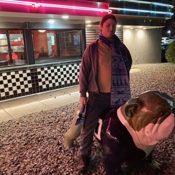 DRAKE DINER - Updated December 2025 - 234 Photos & 320 Reviews - 1111 ...