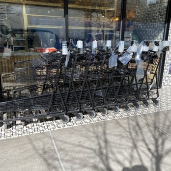 OURI’S MARKET - Updated January 2026 - 60 Photos & 44 Reviews - 1160 ...