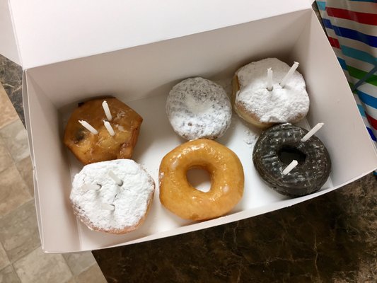 KRUMPE’S DO-NUT SHOP - 99 Photos & 243 Reviews - 912 Maryland Ave ...