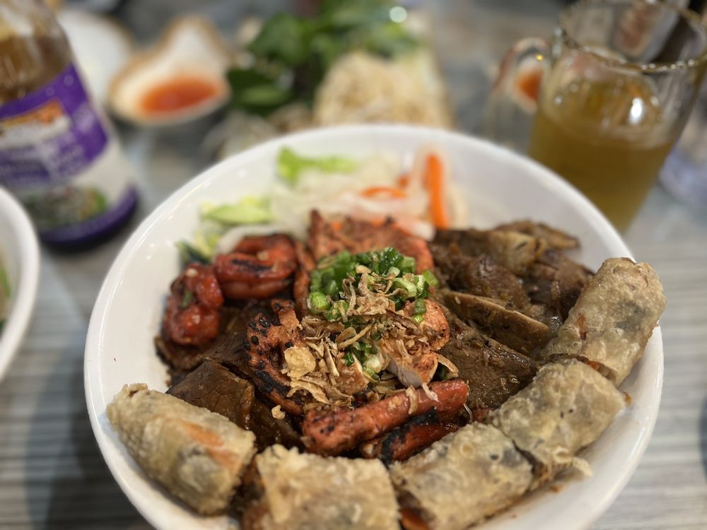 PHO 92 DIA - Updated November 2024 - 463 Photos & 495 Reviews - 6691 ...