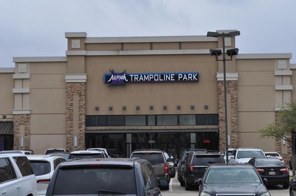 ALTITUDE TRAMPOLINE PARK - Updated August 2024 - 74 Photos & 77 Reviews ...