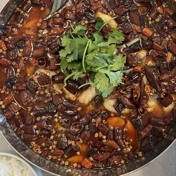 YOO YEE - Updated July 2025 - 104 Photos & 32 Reviews - 4925 N Broadway ...