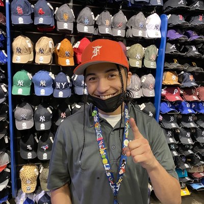 LIDS - Updated January 2026 - 28 Photos & 38 Reviews - 243 W 42nd St ...