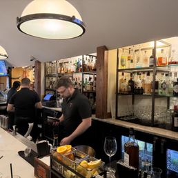 TREVA RESTAURANT & BAR - Updated July 2025 - 927 Photos & 703 Reviews ...