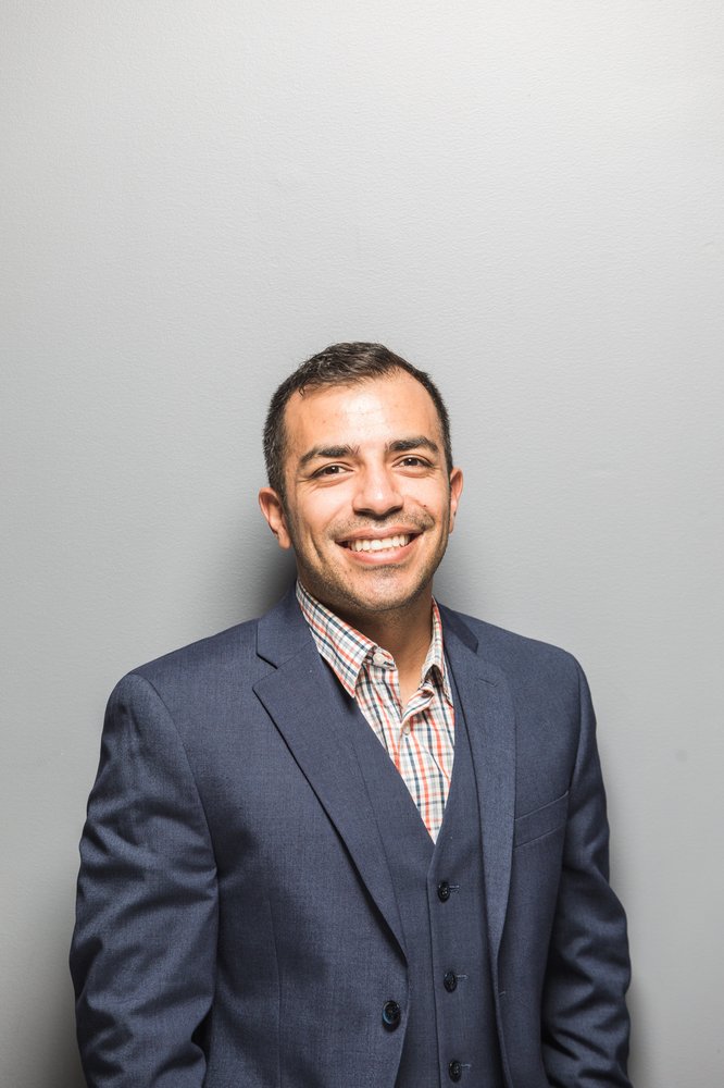 JEREMY LOPEZ - THE MAVEN REAL ESTATE - 4417 W Magnolia Blvd, Burbank ...