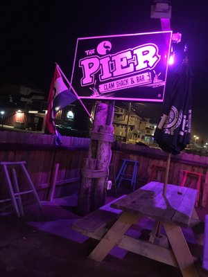 PERKINS PIER CLAM SHACK & BAR - Updated October 2025 - 13 Photos & 20 ...