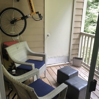 KINSTONE COLUMNS DRIVE - Updated December 2025 - 19 Photos - 3702 River ...