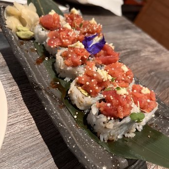 PLA-TU SUSHI THAI TAPAS - Updated August 2024 - 443 Photos & 252 ...