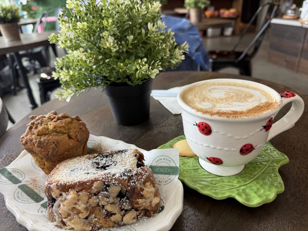 CAFE MOONDAY - Updated May 2026 - 89 Photos & 36 Reviews - 180 E Dania ...
