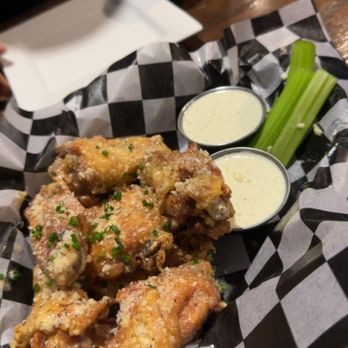 THE TALKING PINT - Updated March 2025 - 125 Photos & 103 Reviews ...