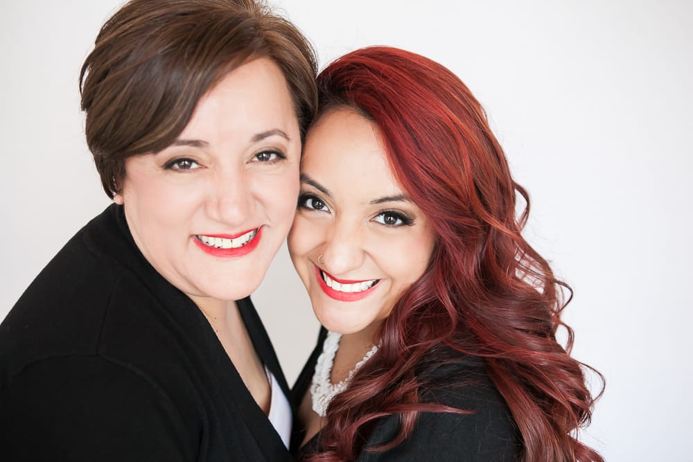 PAPER DOLL CLUB - 11 Photos - 2215 S Ford St, Chicago, Illinois ...