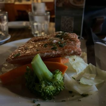 KELLS IRISH RESTAURANT & BAR - Updated December 2025 - 417 Photos & 798 ...