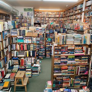 THE BOOK HOUSE - 53 Photos & 56 Reviews - Bookstores - 7352 Manchester ...