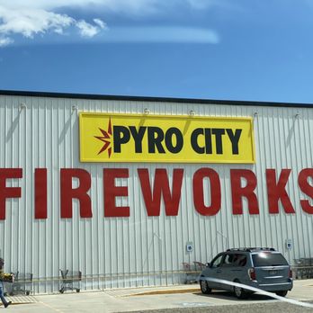 PYRO CITY FIREWORKS SUPER STORE- CHEYENNE - Updated October 2025 - 32 ...