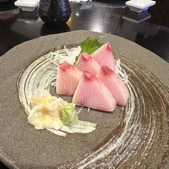 SAKURA BISTRO TAPAS & SAKE BAR - Updated March 2025 - 1142 Photos & 312 ...