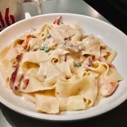 RED 36 - Updated May 2025 - 1204 Photos & 1025 Reviews - 2 Washington ...